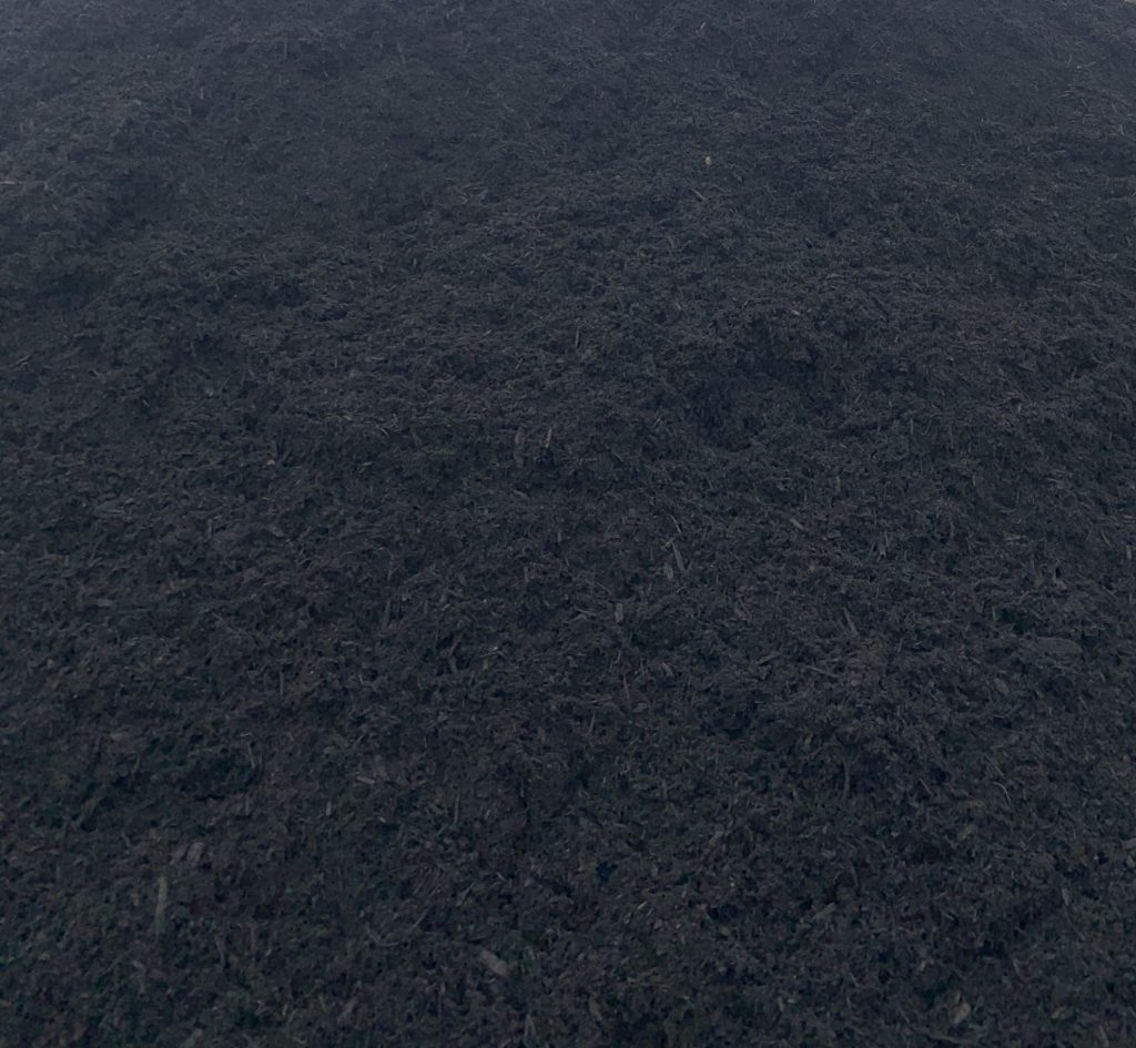 Black Platinum - Fine dyed black bark hardwood - Champion Mulch ...